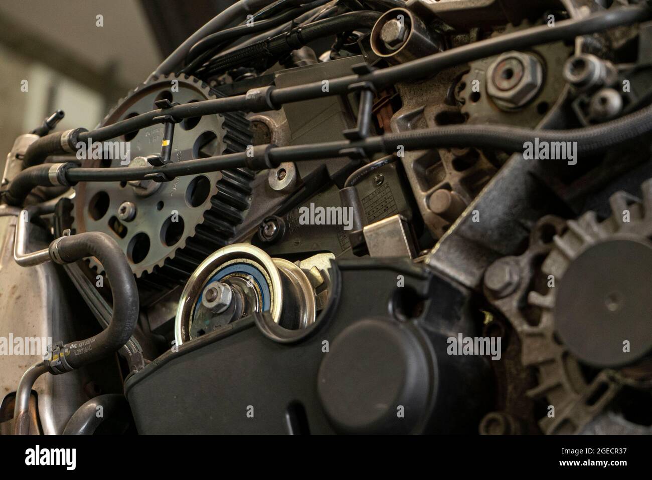 Detail of Car engine disassembled for maintenance Stock Photo - Alamy