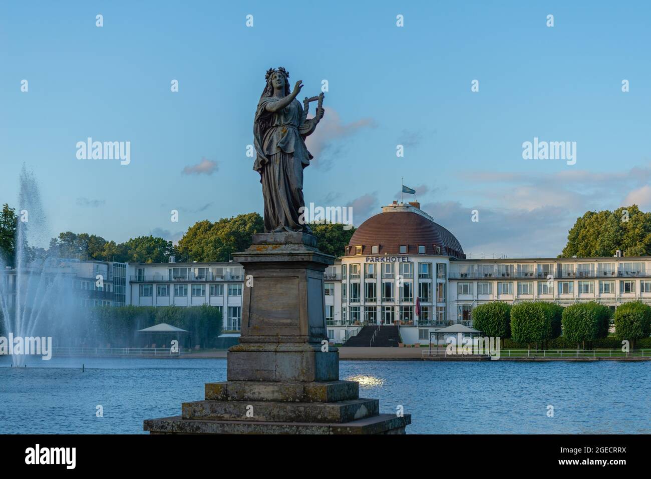 Bremen hanseatic germany architecture hi-res stock photography and ...