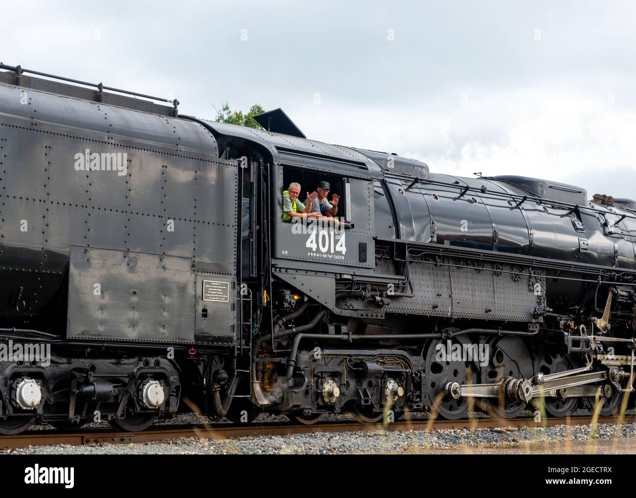 Union Pacific's Big Boy backs up in Beaumont, Texas on Wednesday ...