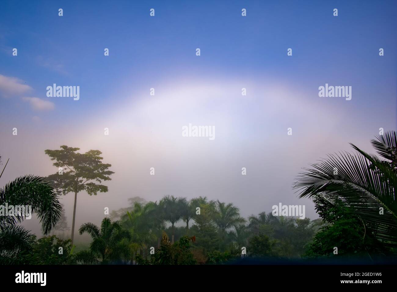 White rainbow hi-res stock photography and images - Alamy