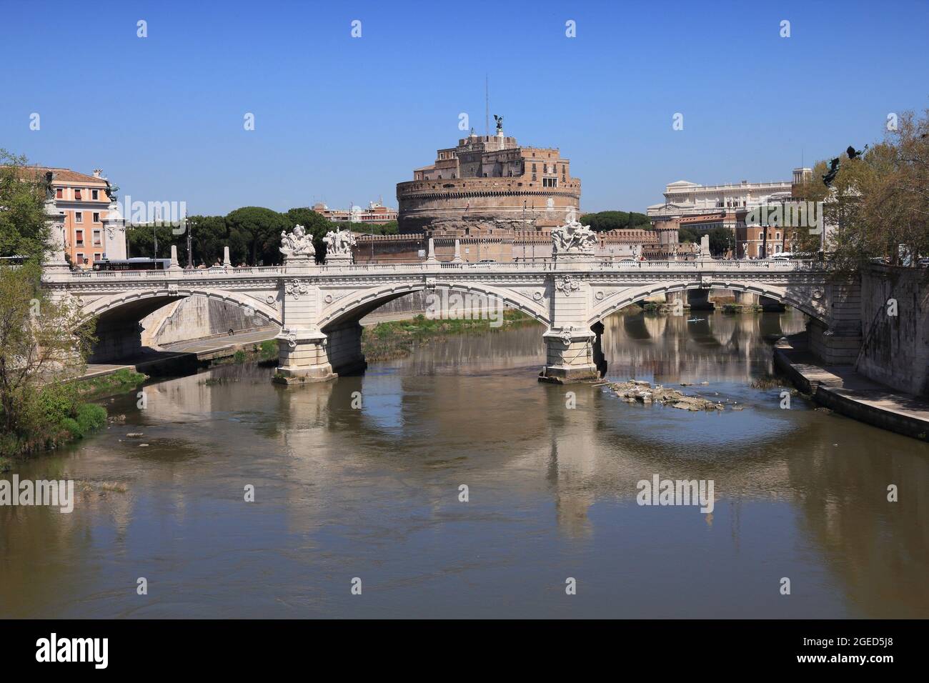 Angelo saint hi-res stock photography and images - Alamy