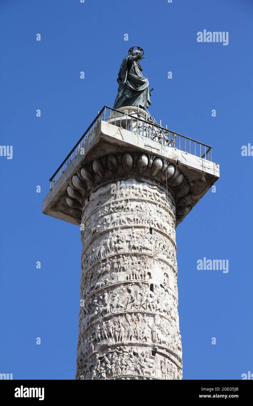 Roman victory column hi-res stock photography and images - Alamy