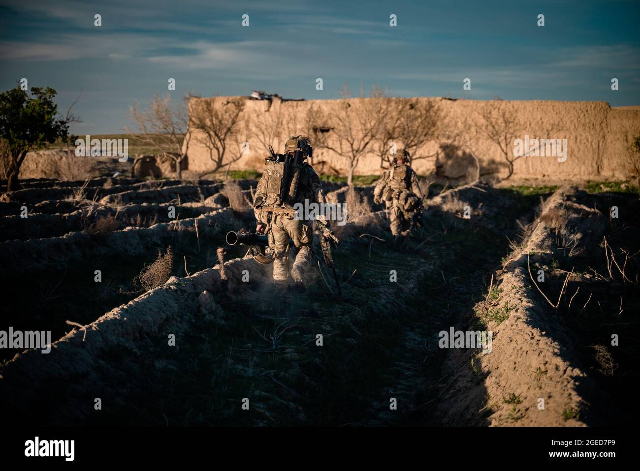 U.S. special operations service members conduct combat operations in ...