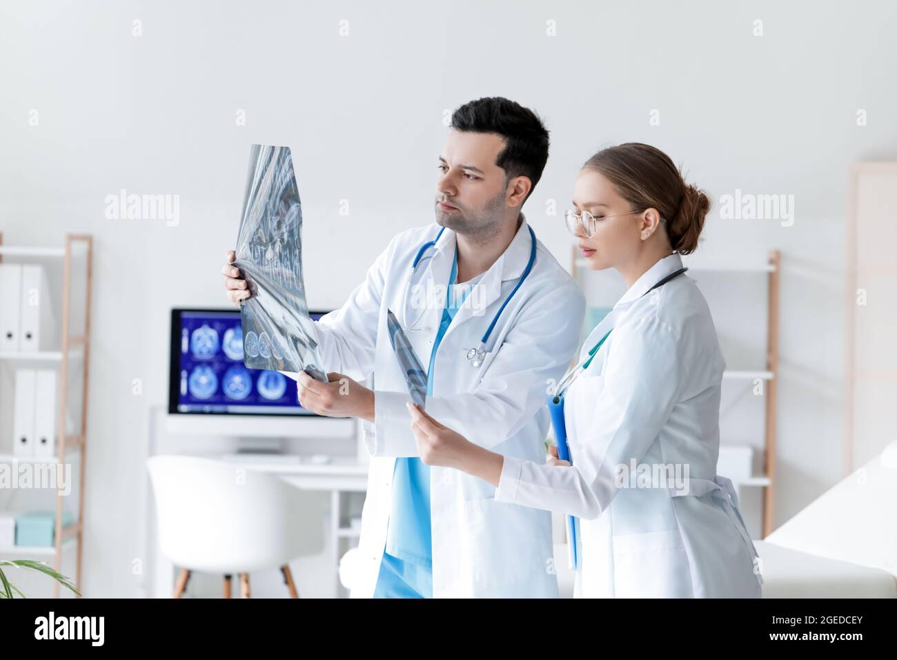 X ray scans hi-res stock photography and images - Alamy X ray scans hi-res stock photography and images - Alamy