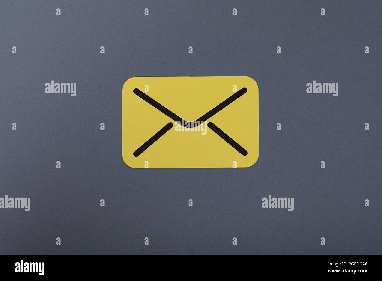 Digital illustration of a yellow mail sign on a dark background Stock ...