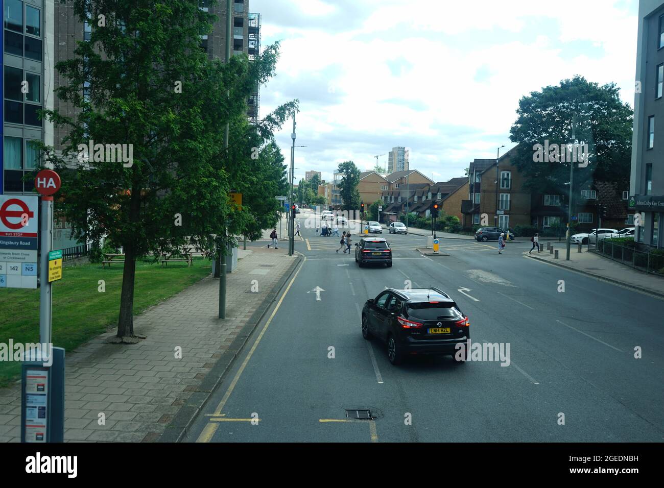 The junction of A5 Edgware Rd, Kingsbury Rd and Rookery Way in ...