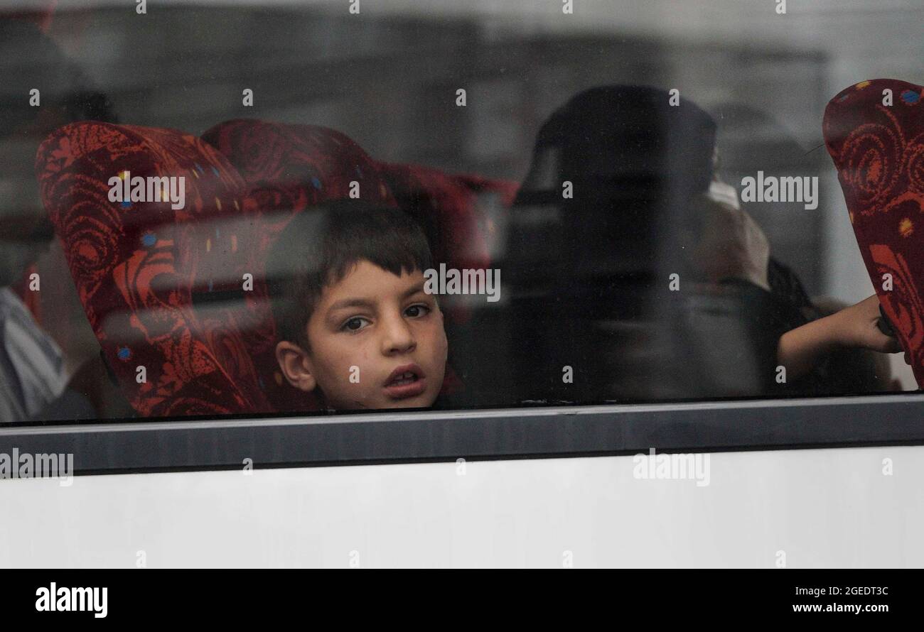 Unpixelated hi-res stock photography and images - Alamy