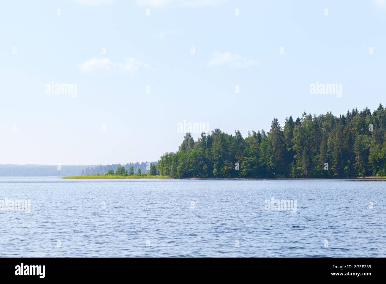 Empty lake landscape hi-res stock photography and images - Alamy