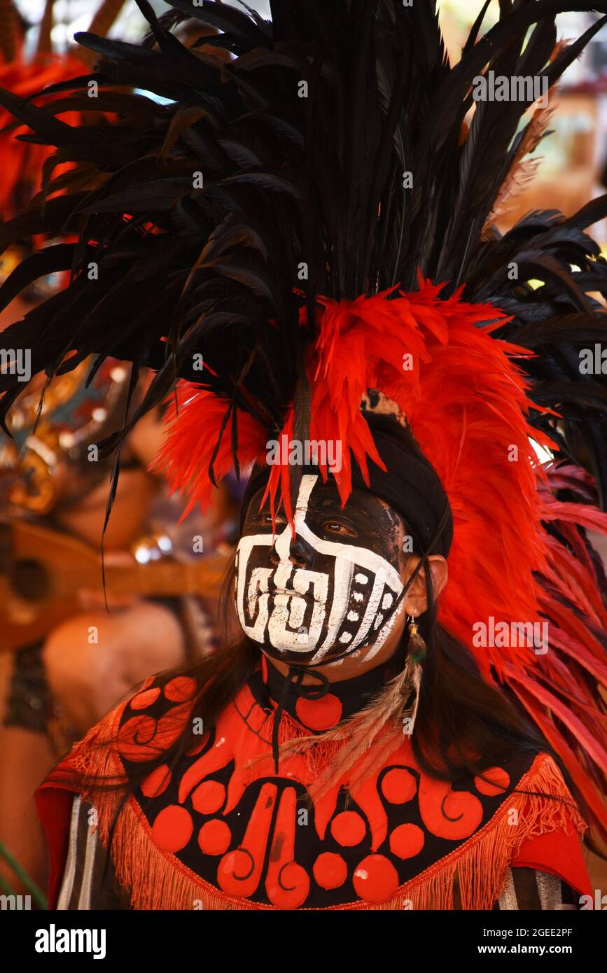 Aztec dance mexico city hi-res stock photography and images - Alamy