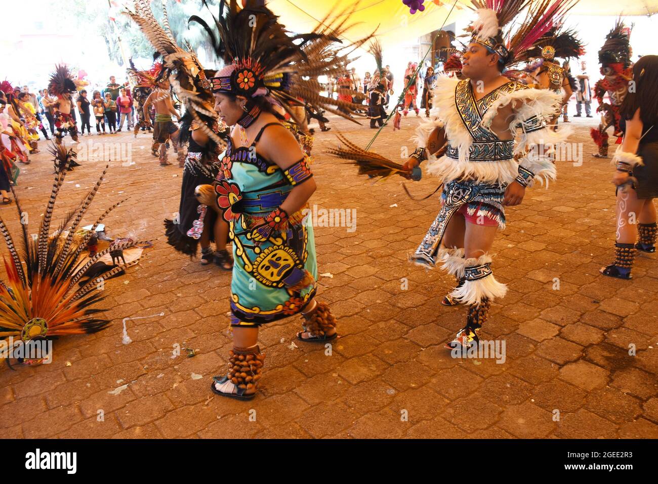 Aztec dance hi-res stock photography and images - Alamy