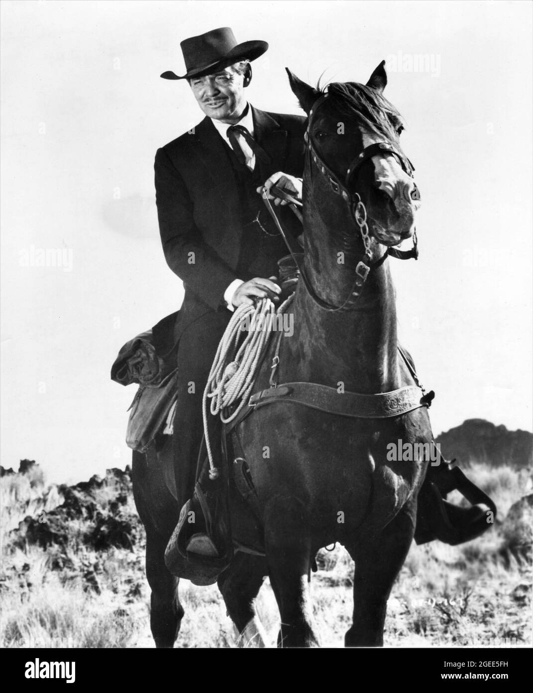 CLARK GABLE on horseback in THE KING AND FOUR QUEENS 1956 director ...