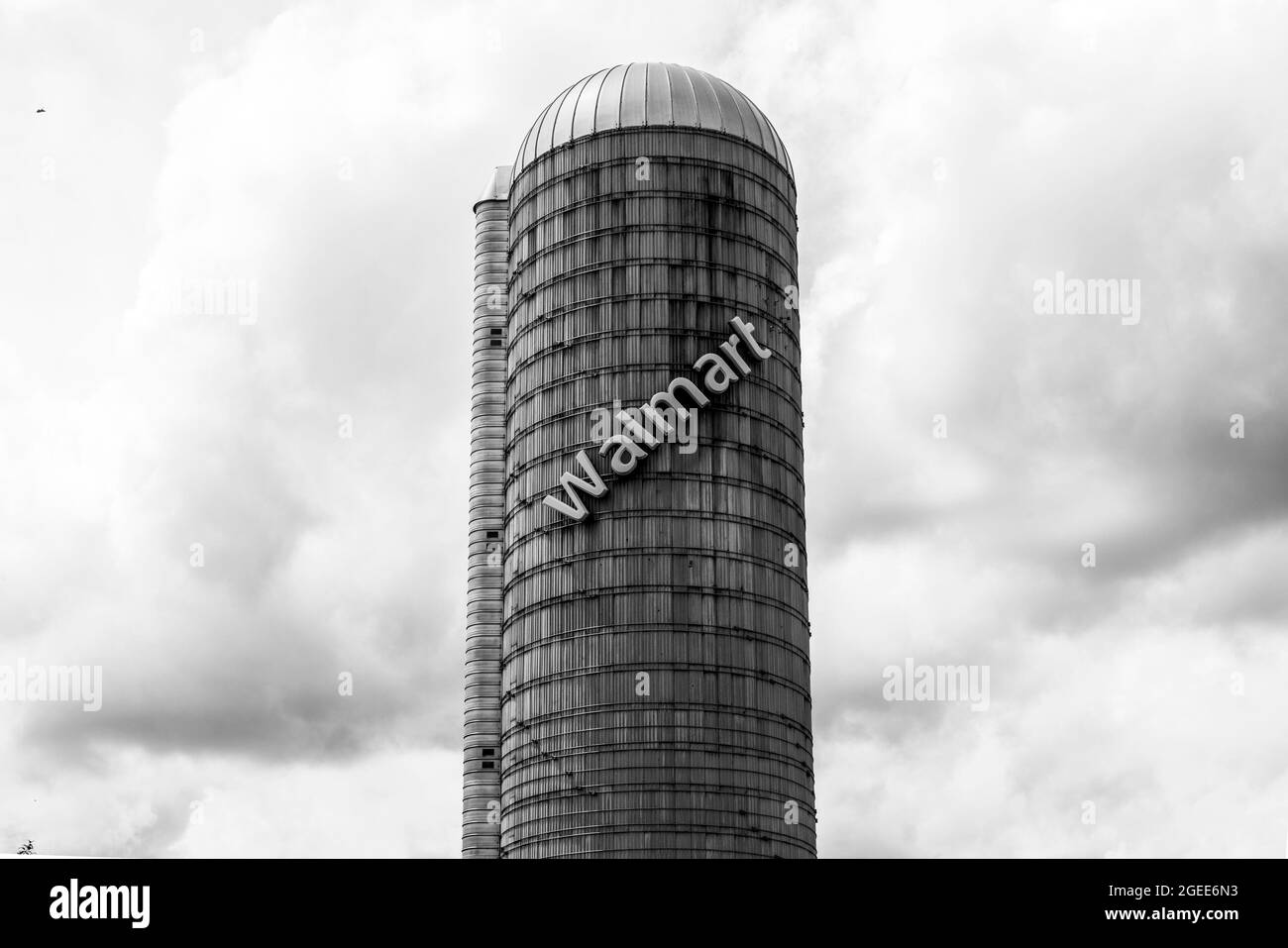 Walmart silo hi-res stock photography and images - Alamy