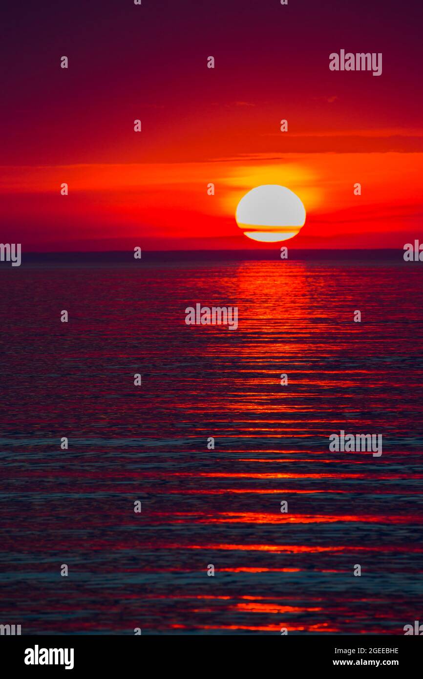 Wasaga beach sunset hi-res stock photography and images - Alamy