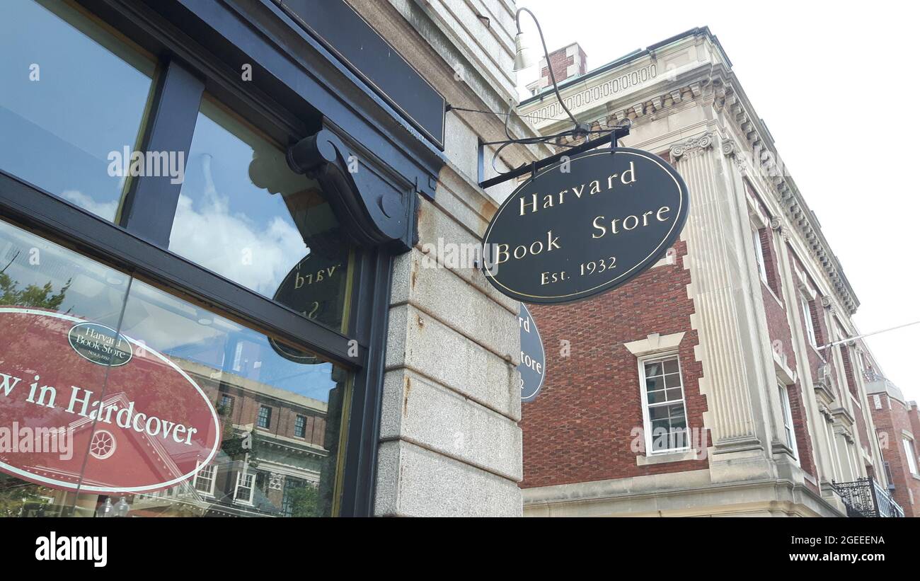 Harvard book store boston hi-res stock photography and images - Alamy