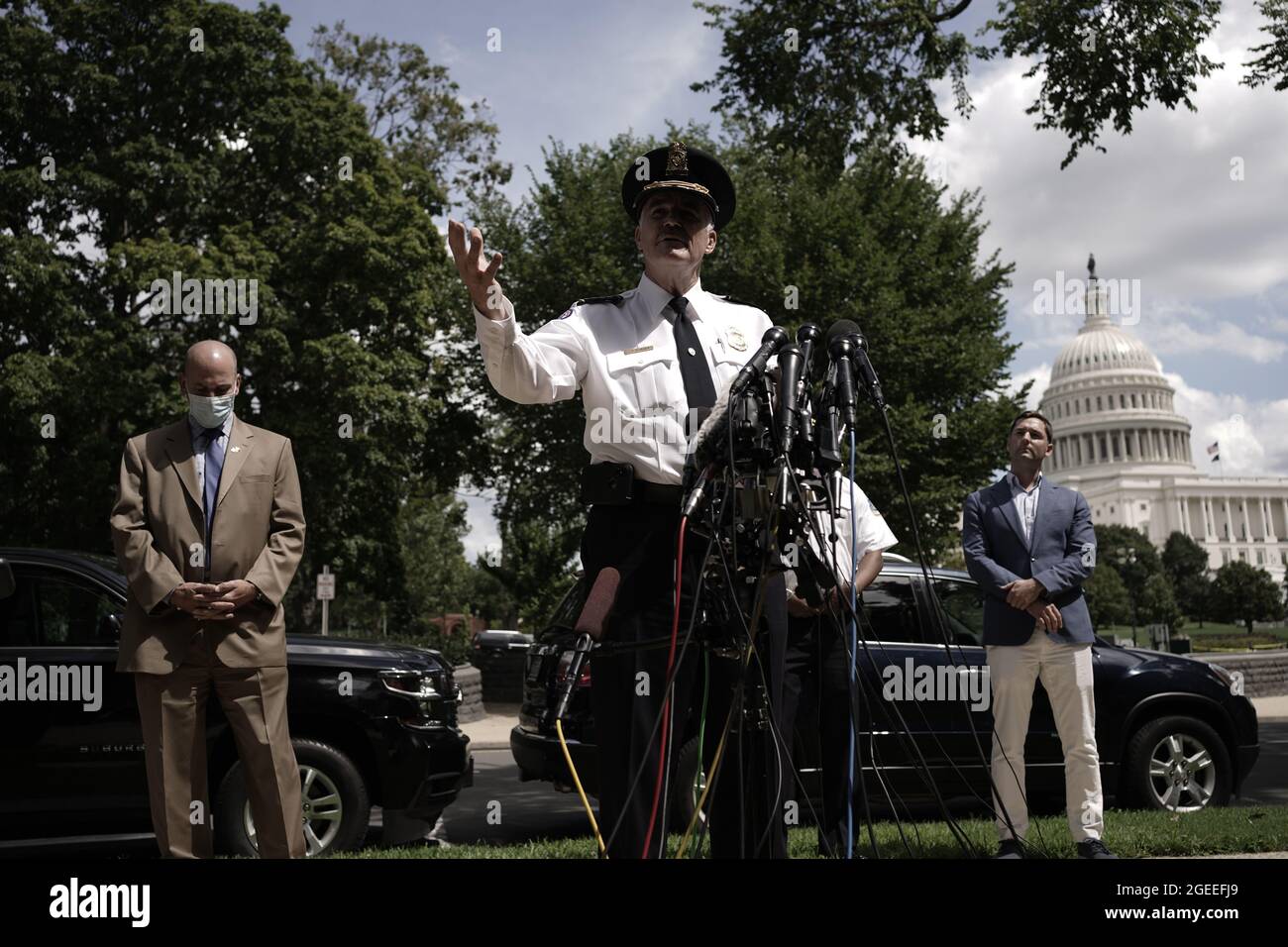 United states capitol police chief j thomas manger hi-res stock ...