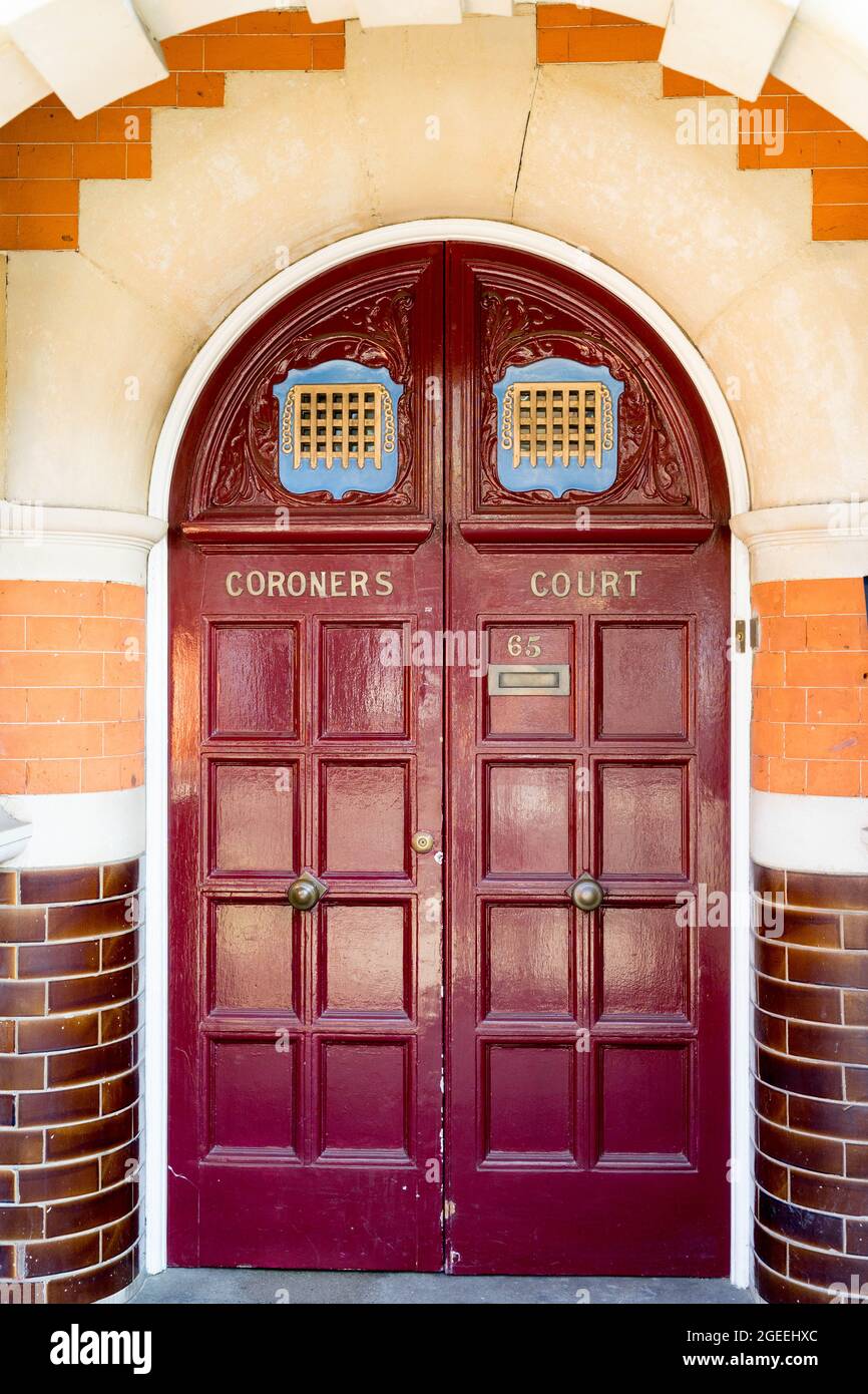 Court city hi-res stock photography and images - Alamy
