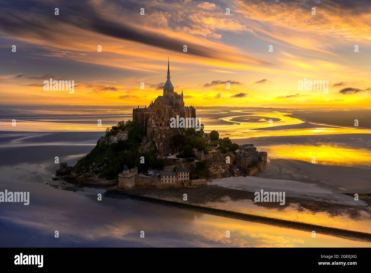 Mont Saint-Michel view in the sunrise light. Normandy, northern France ...