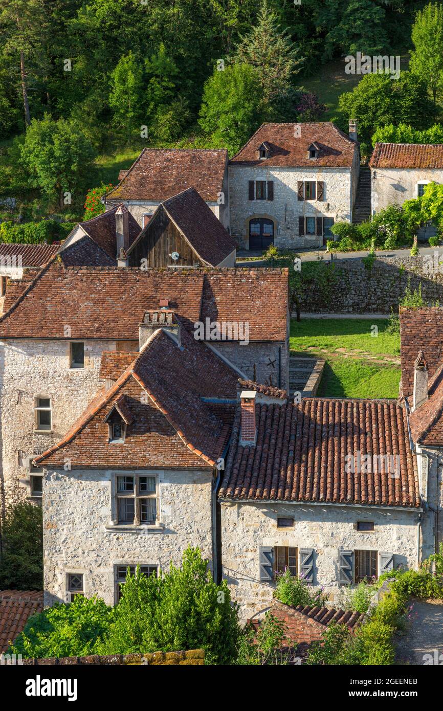 Quercy architecture hi-res stock photography and images - Alamy