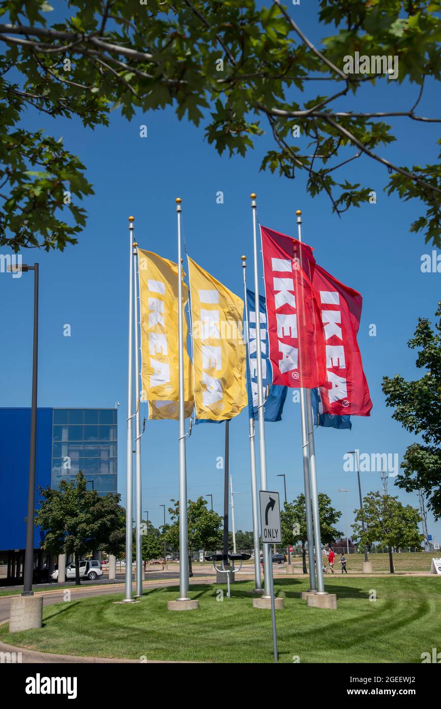 Bloomington, Minnesota. Ikea home furnishings store. Ikea flags flying ... Bloomington, Minnesota. Ikea home furnishings store. Ikea flags flying ...