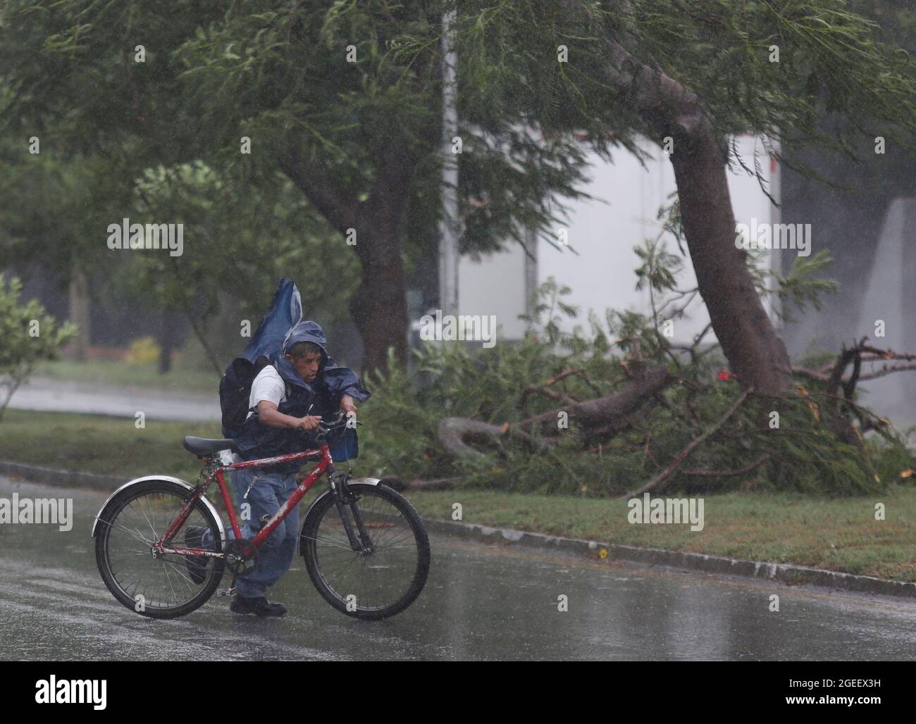 Merida mexico storm hi-res stock photography and images - Alamy