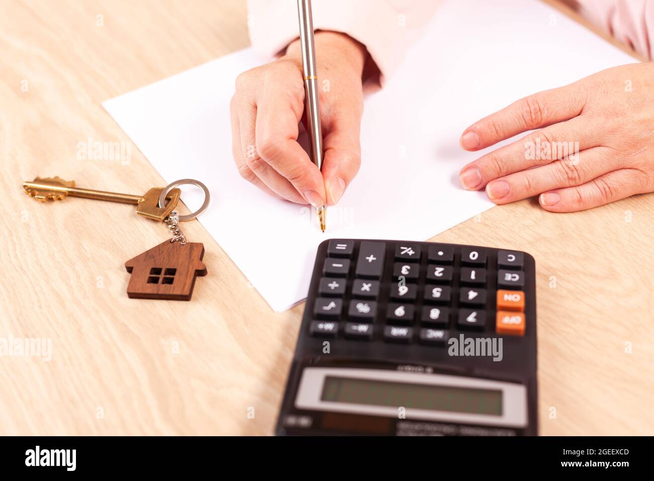 home insurance contract, signing a close-up agreement Stock Photo - Alamy