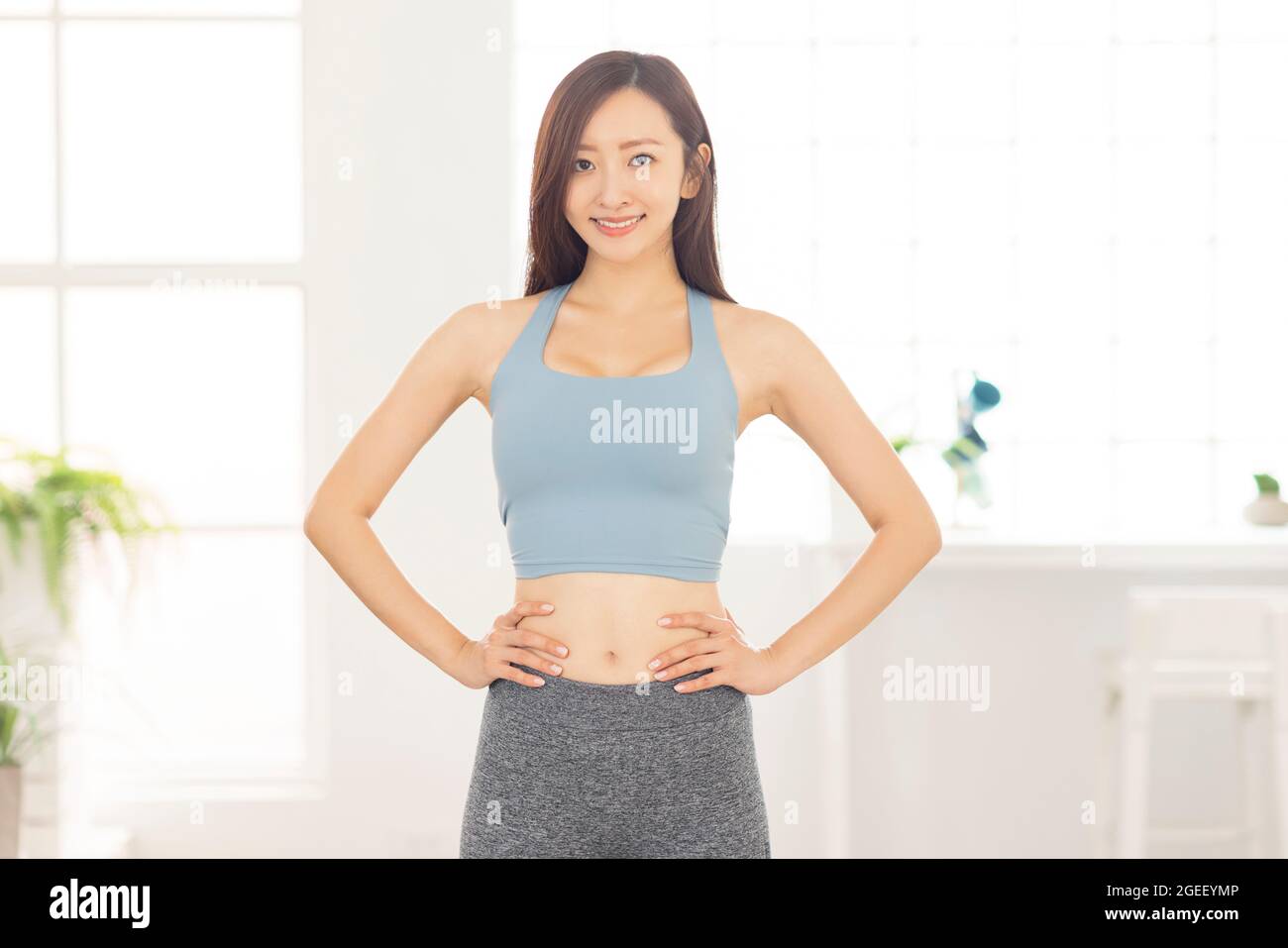 Sporty body hi-res stock photography and images - Alamy