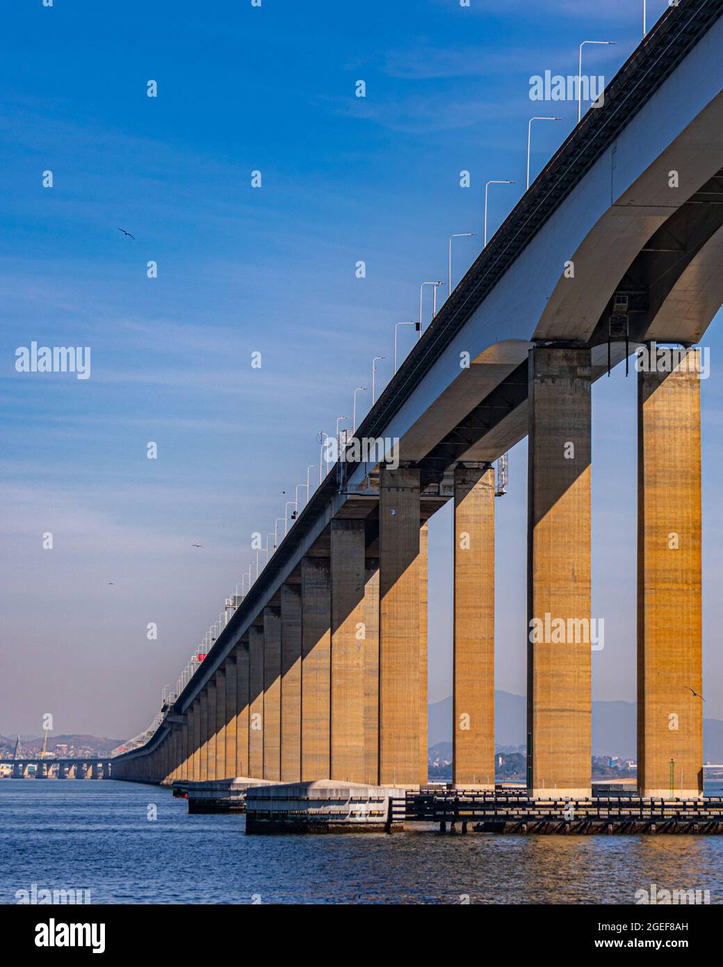 Presidente Costa e Silva Bridge, popularly known as the Rio-Niterói ...