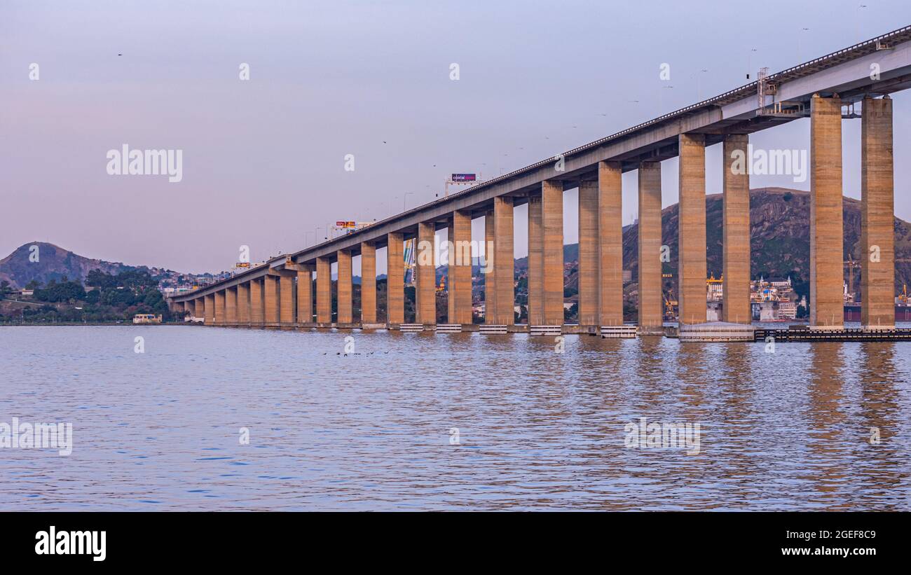 Presidente Costa e Silva Bridge, popularly known as the Rio-Niterói ...