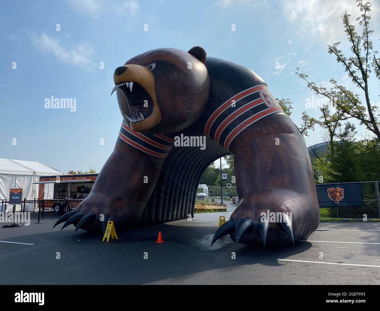 Walk under hi-res stock photography and images - Alamy