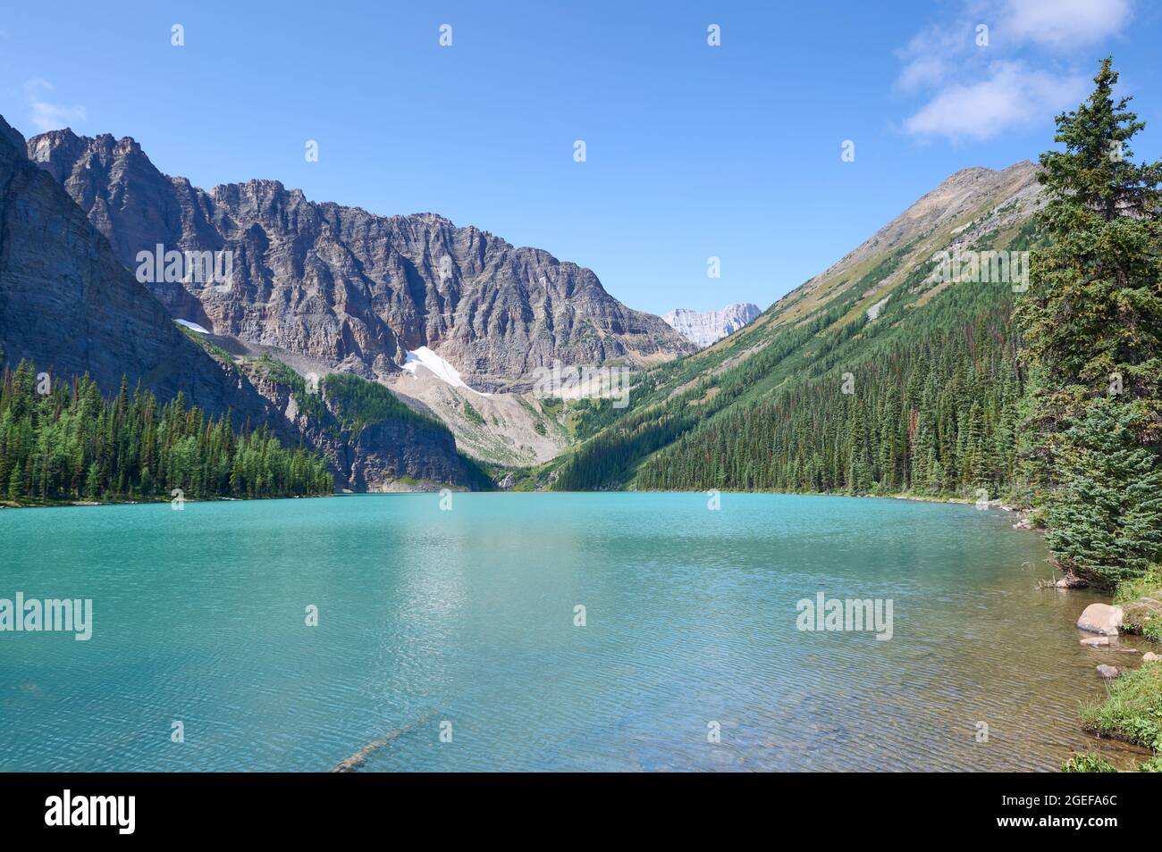 Taylor Lake, Banff National Park, Alberta, Canada Stock Photo - Alamy