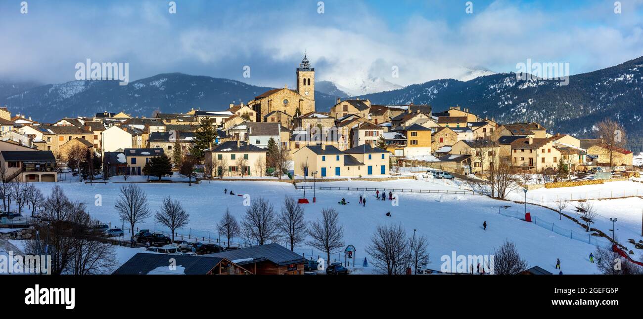 FRANCE, PYRENEES-ORIENTALES (66) LES ANGLES Stock Photo - Alamy