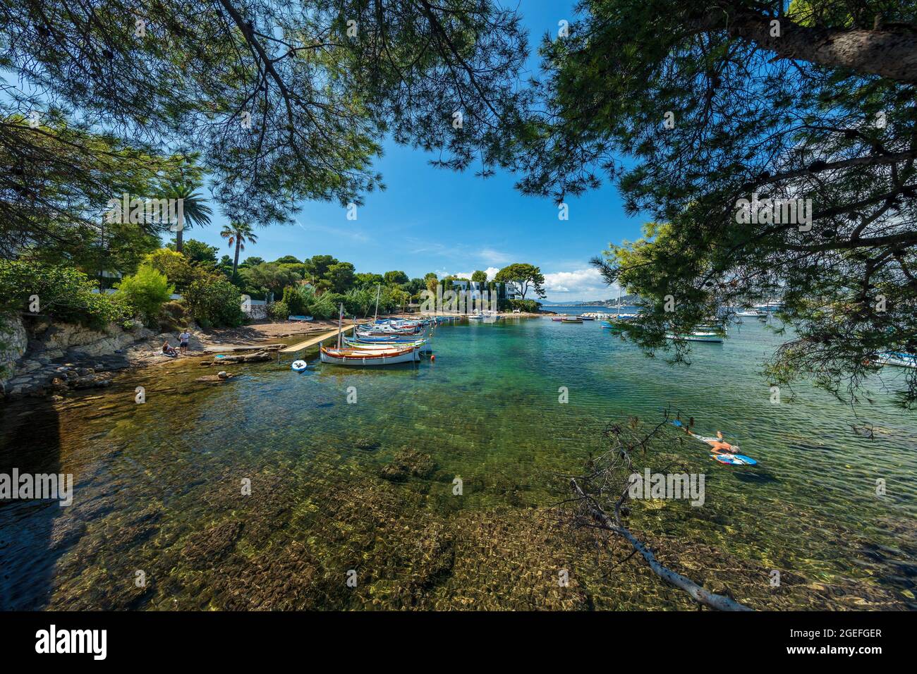 Olivette port hi-res stock photography and images - Alamy