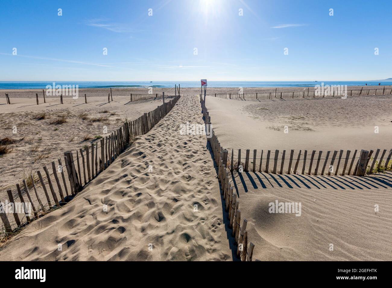 FRANCE, PYRENEES-ORIENTALES (66) CANET-EN-ROUSSILLON, MAR ESTANG BEACH ...