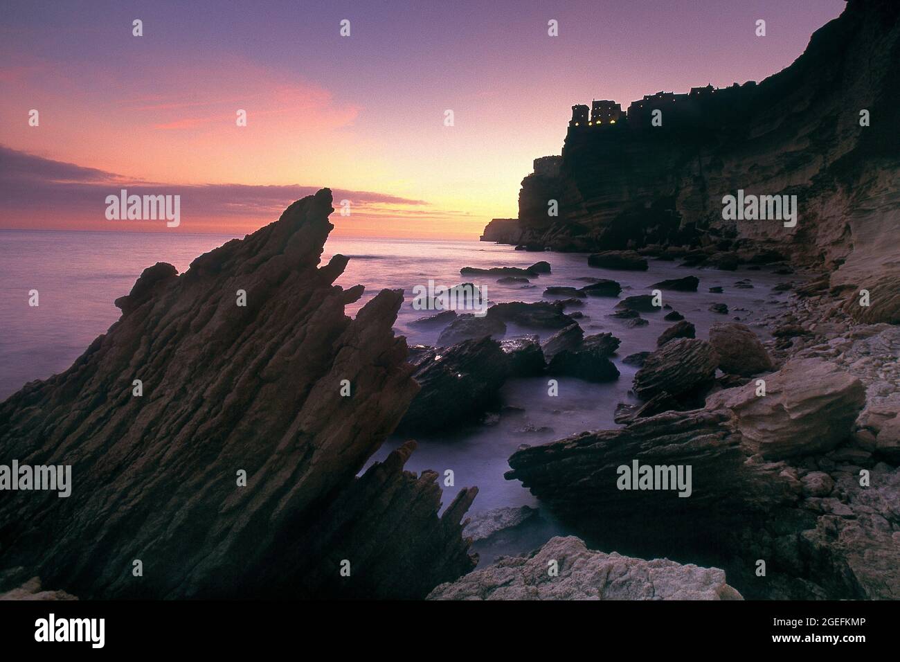 FRANCE. SOUTH CORSICA (2A) BONIFACIO. CLIFFS Stock Photo - Alamy
