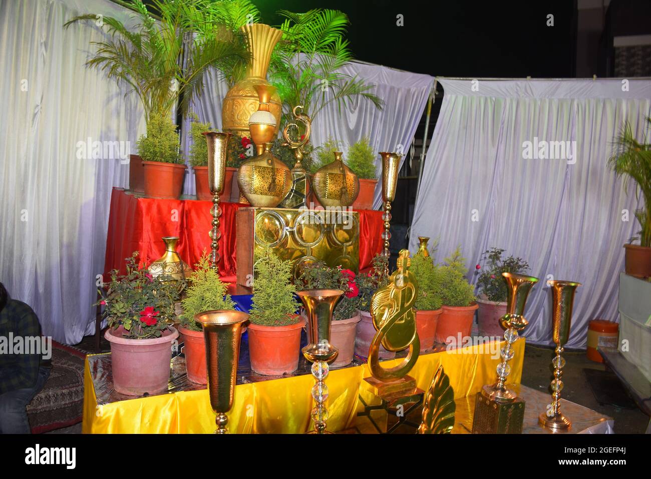 Indian wedding pots hi-res stock photography and images - Alamy