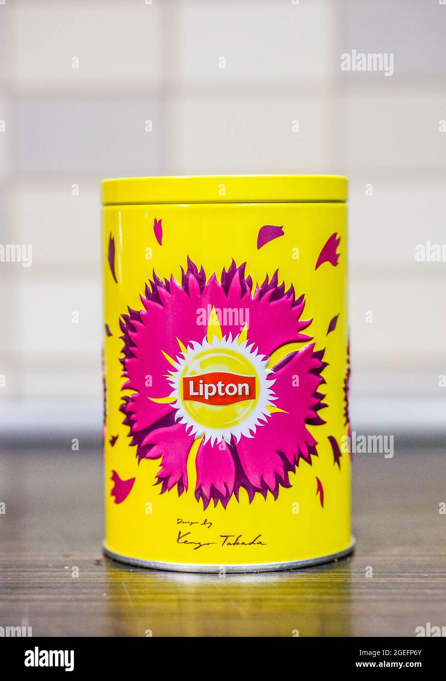 Industrial tea production hi-res stock photography and images - Alamy