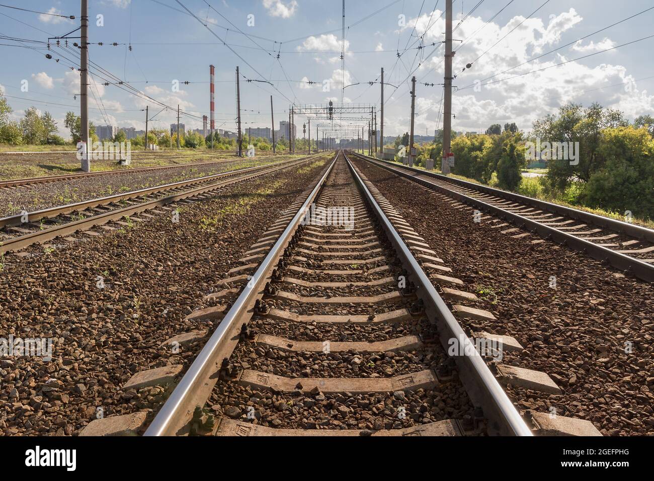 Train tracks into the horizon hi-res stock photography and images - Alamy