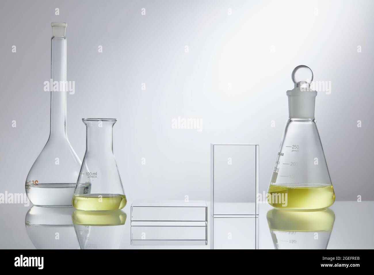 Oil pouring in water, Equipment and science experiments, Formulating ...