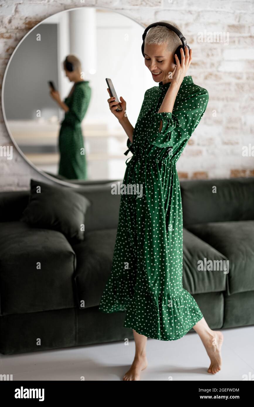 Beautiful stylish girl dancing music hi-res stock photography and ...