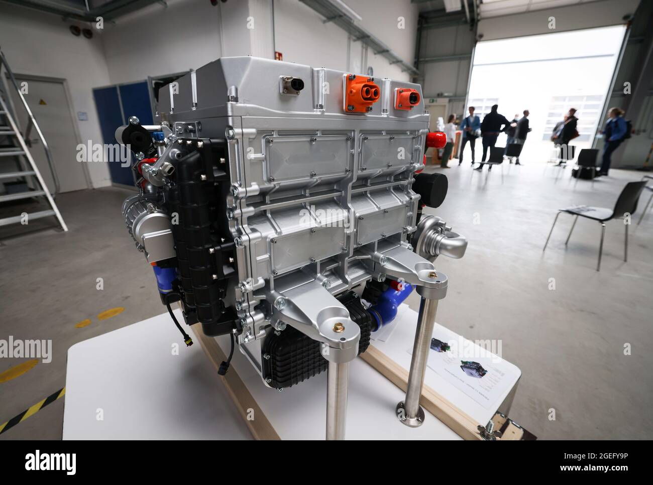 Hydrogen fuel cell china hi-res stock photography and images - Alamy
