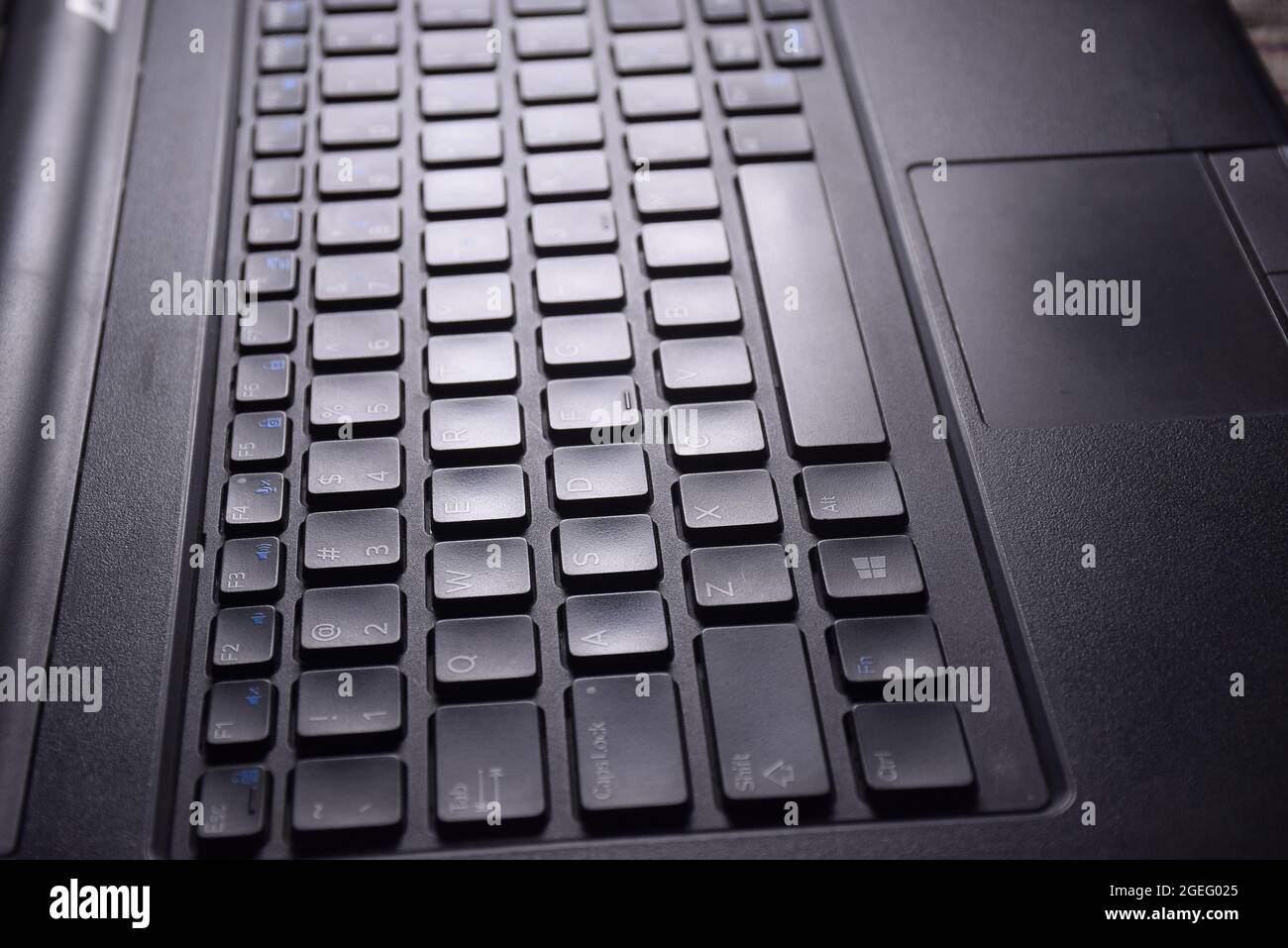 Office night keyboard hi-res stock photography and images - Alamy