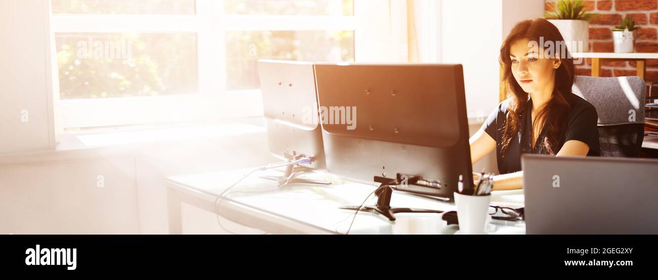 Coaching interview hi-res stock photography and images - Alamy