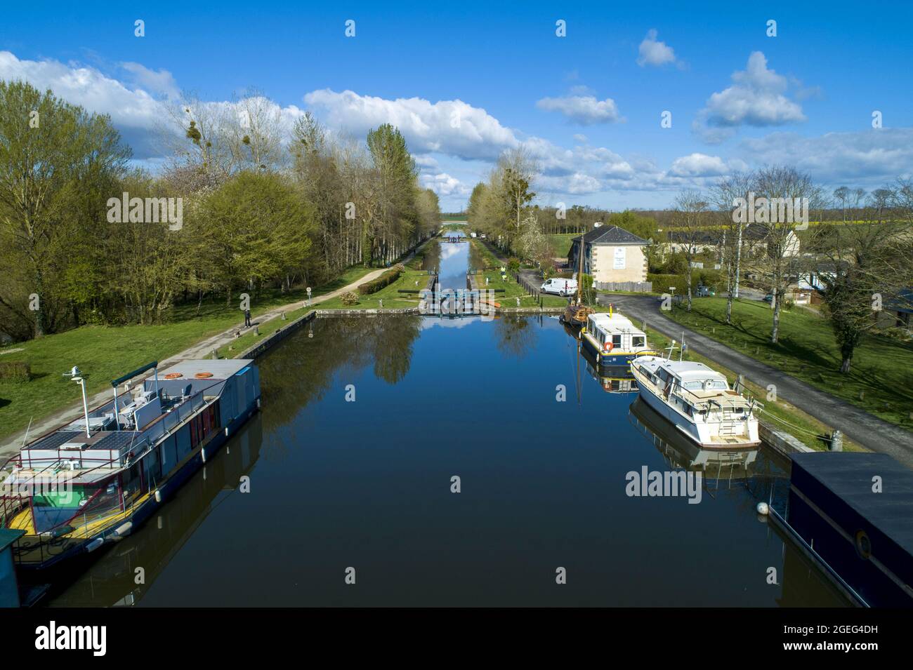 Hede Bazouges (Brittany, north western France): aerial view of Ille et ...