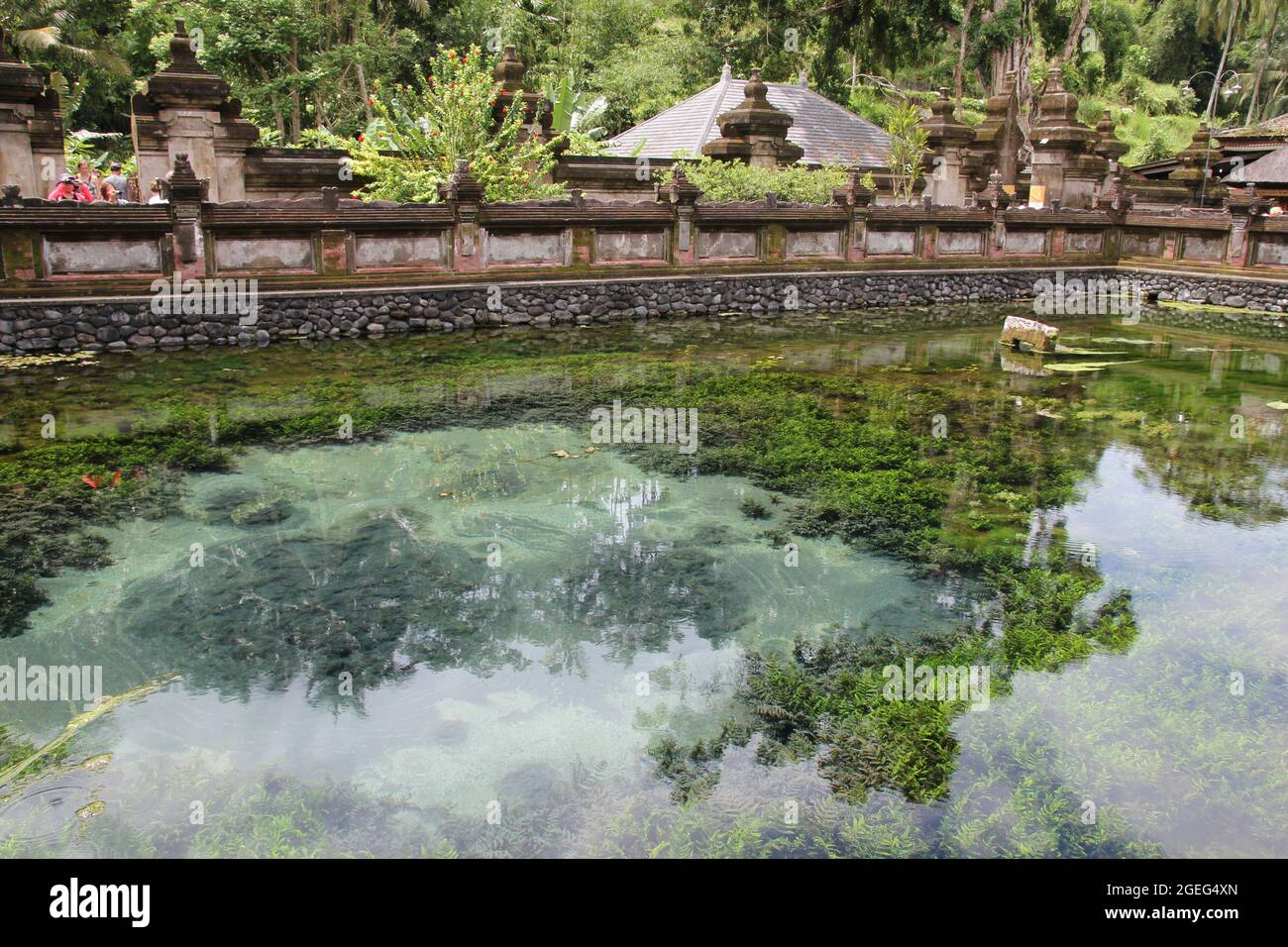 Tirta empul stone sculpture hi-res stock photography and images - Alamy