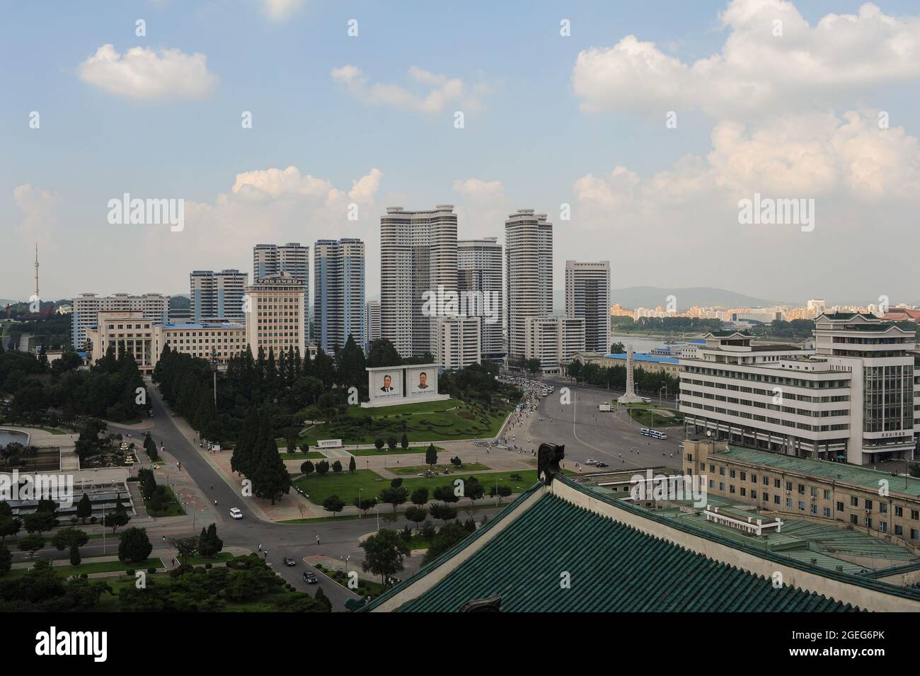 Pyongyang modern city apartments hi-res stock photography and images ...