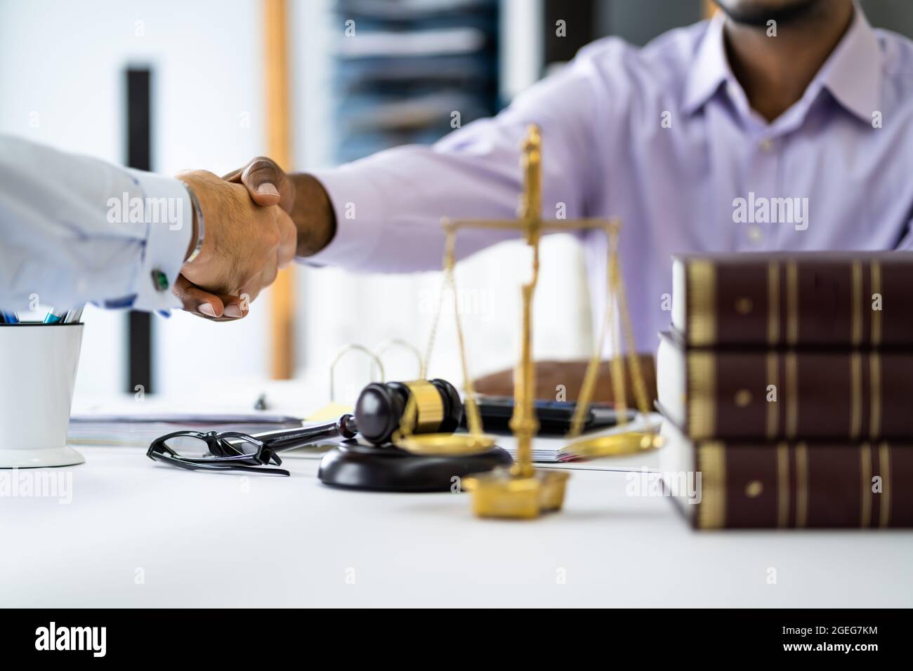 Male lawyer working client hi-res stock photography and images - Alamy