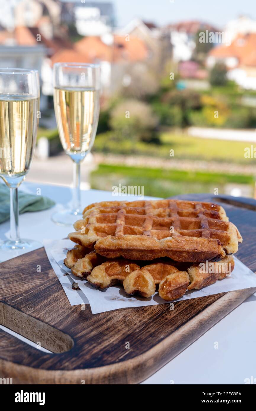Waffles france hi-res stock photography and images - Alamy