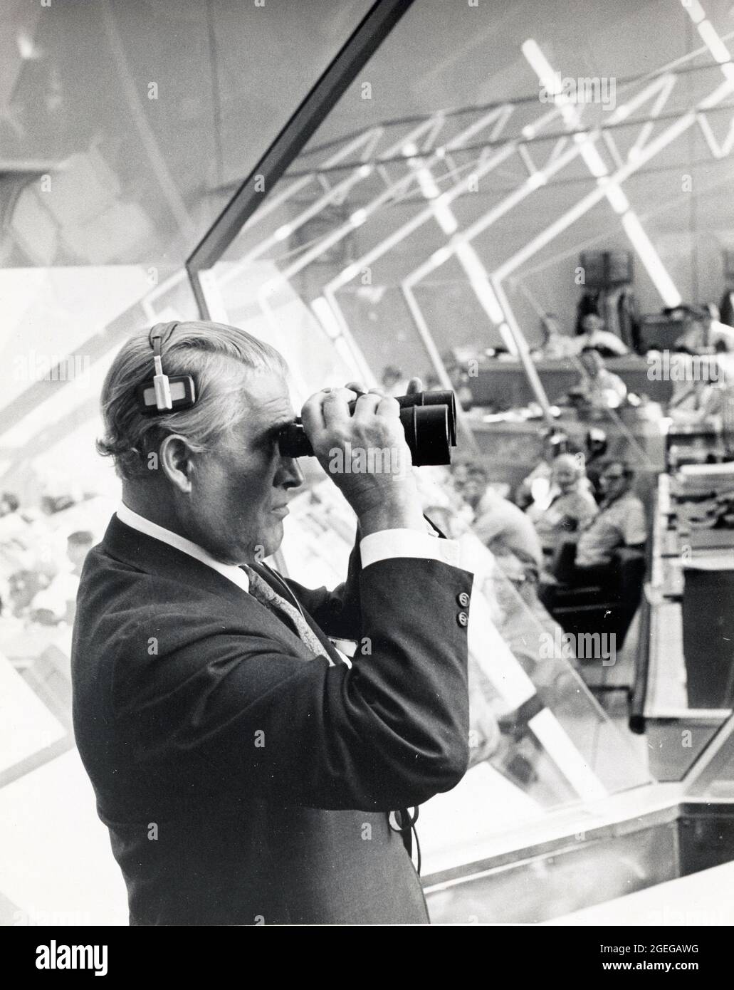 DURING APOLLO 15 LAUNCH ACTIVITIES IN THE LAUNCH CONTROL CENTER'S ...