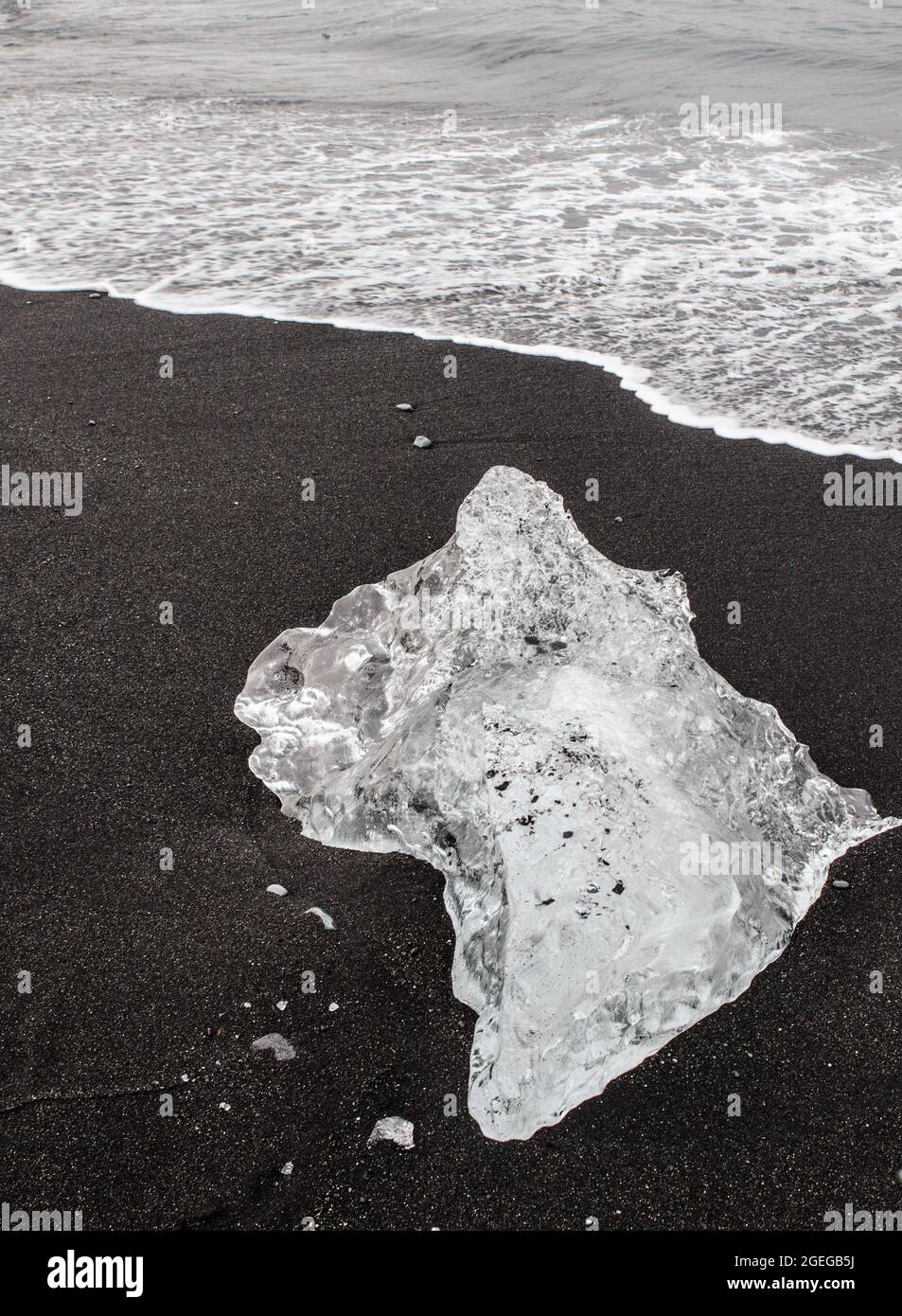 Islandia iceberg playa hi-res stock photography and images - Alamy