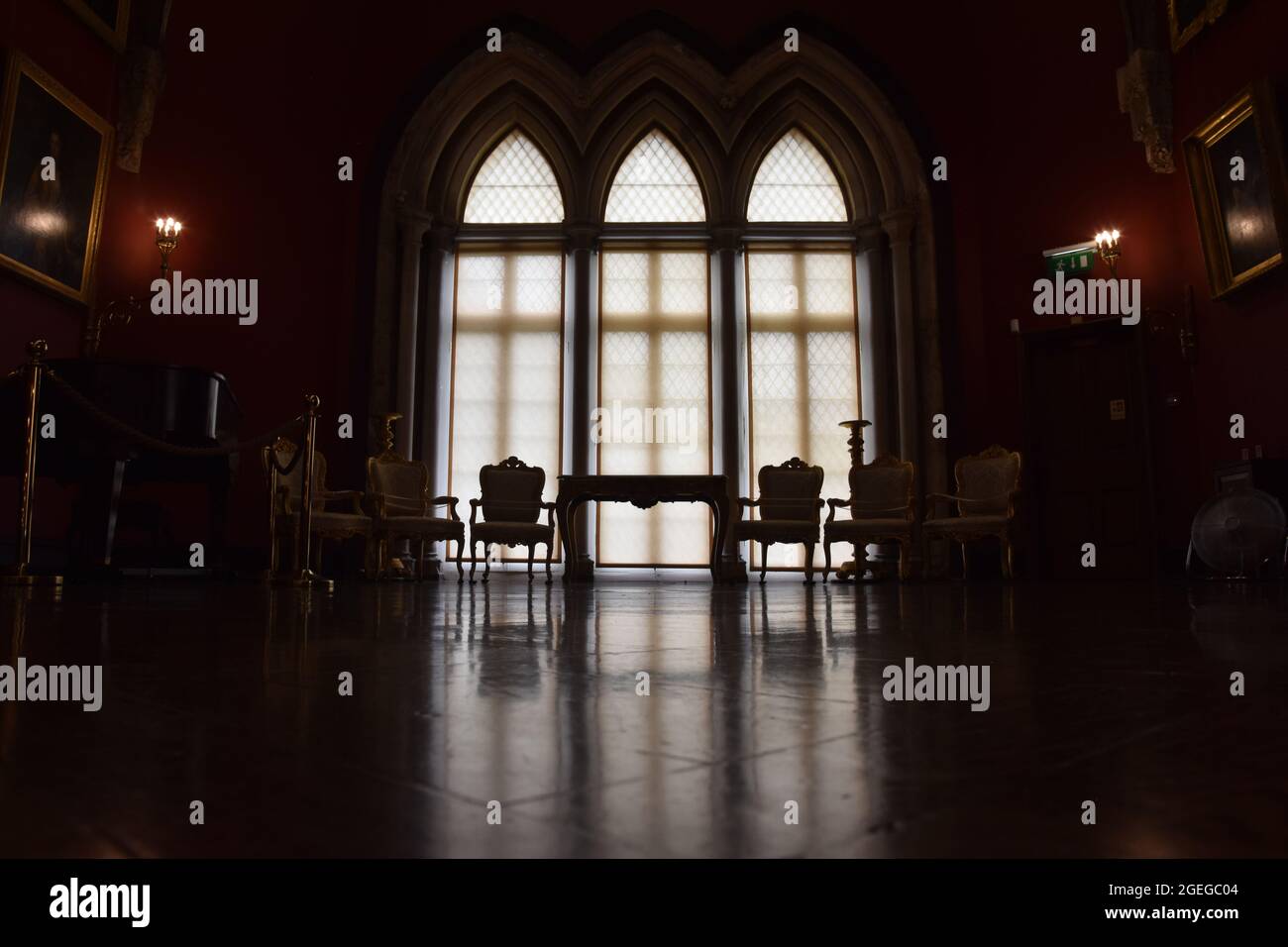 Interior of a museum hi-res stock photography and images - Alamy